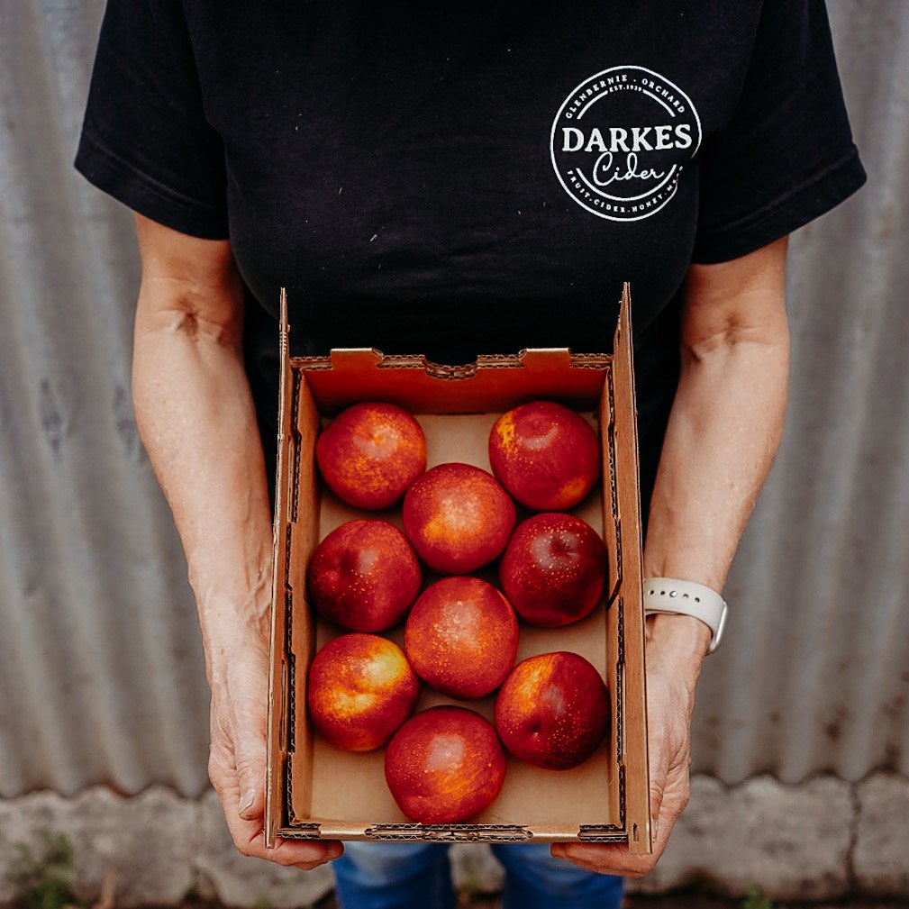 Yellow Nectarines - Gift Box (1.3 kg) | Glenbernie Orchard - Home of ...